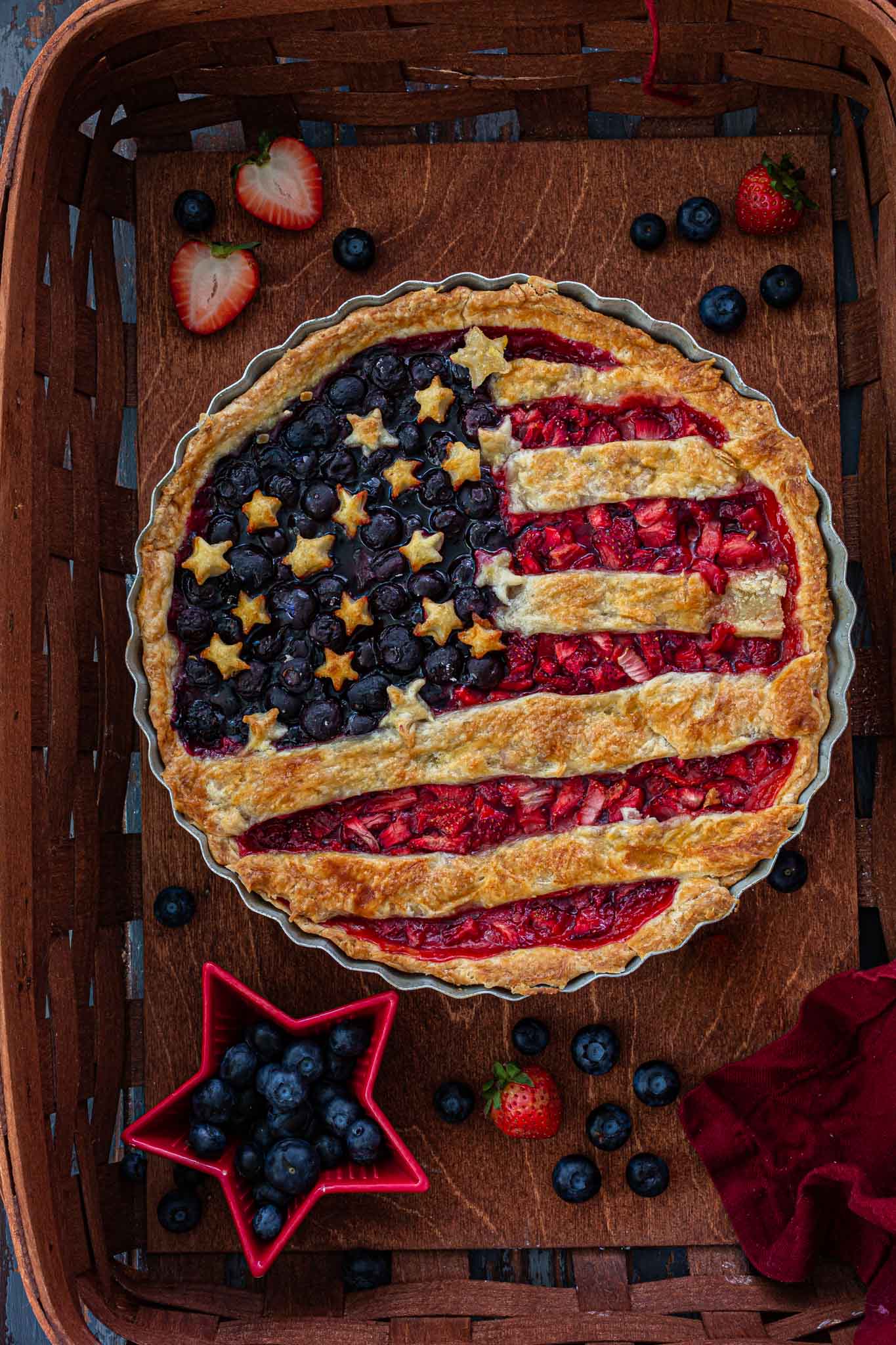 American Flag Berry Pie Recipe (Red, White and Blue) - Olivia's Cuisine