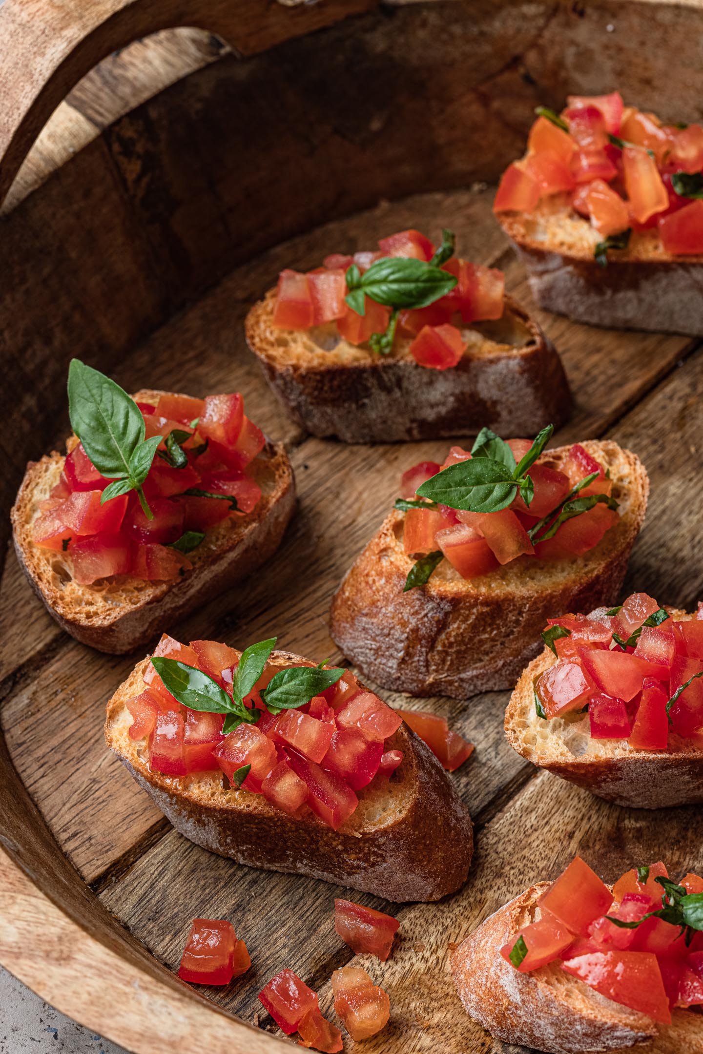 How to Make Tomato Bruschetta (Classic Italian Recipe) - Olivia's Cuisine