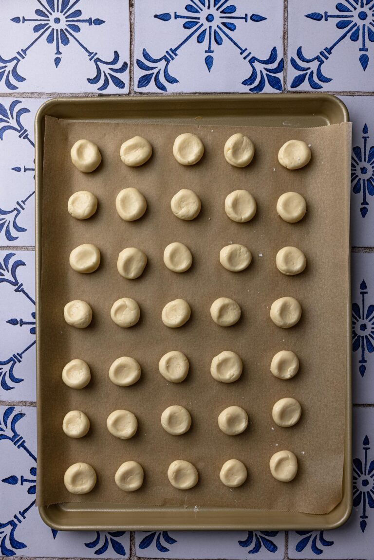 Sequilhos (Cornstarch Cookies) - Olivia's Cuisine